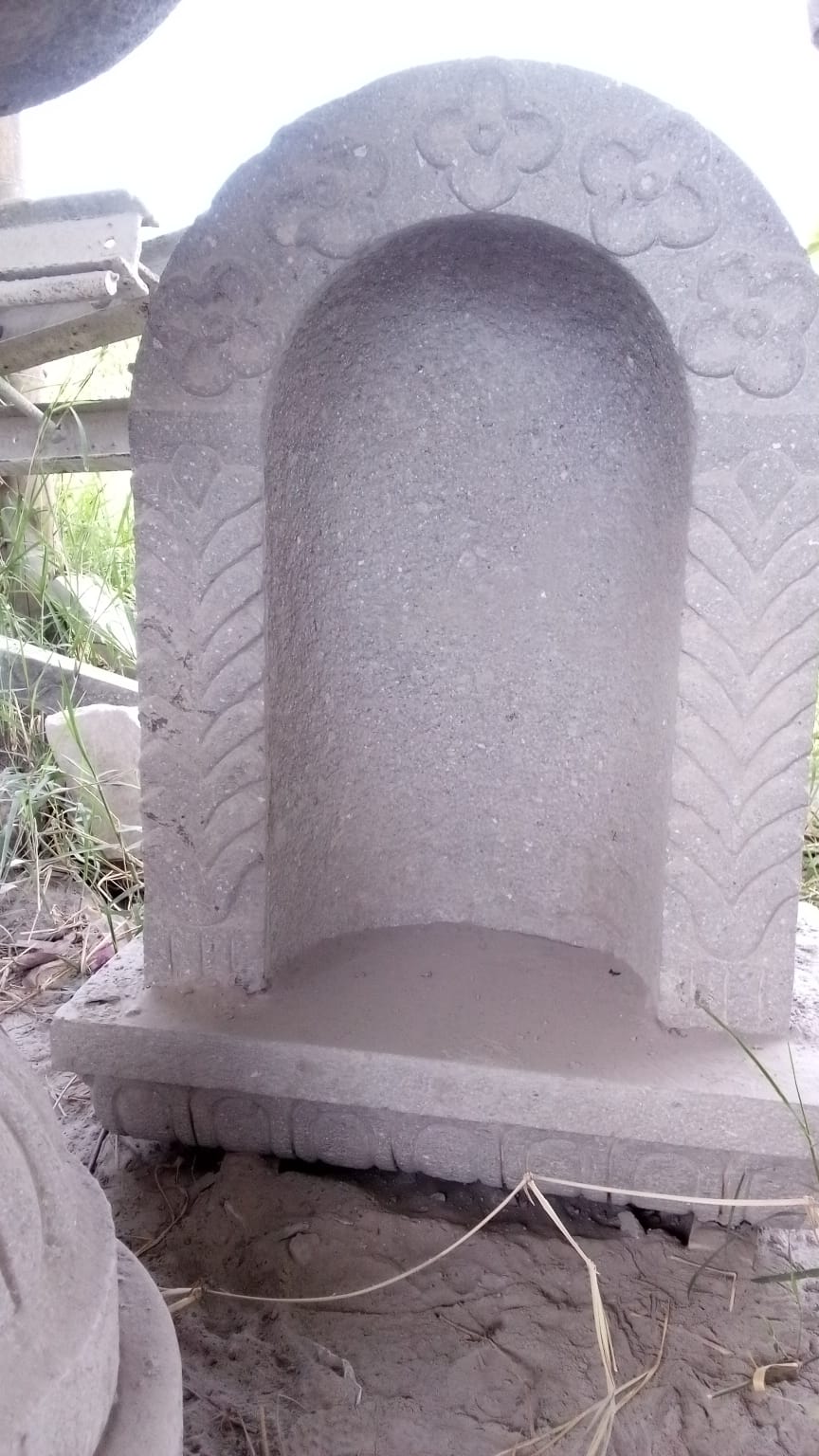 Gruta Para La Virgen Maria u Otro Santo - Fuentes de Agua Talladas en ...